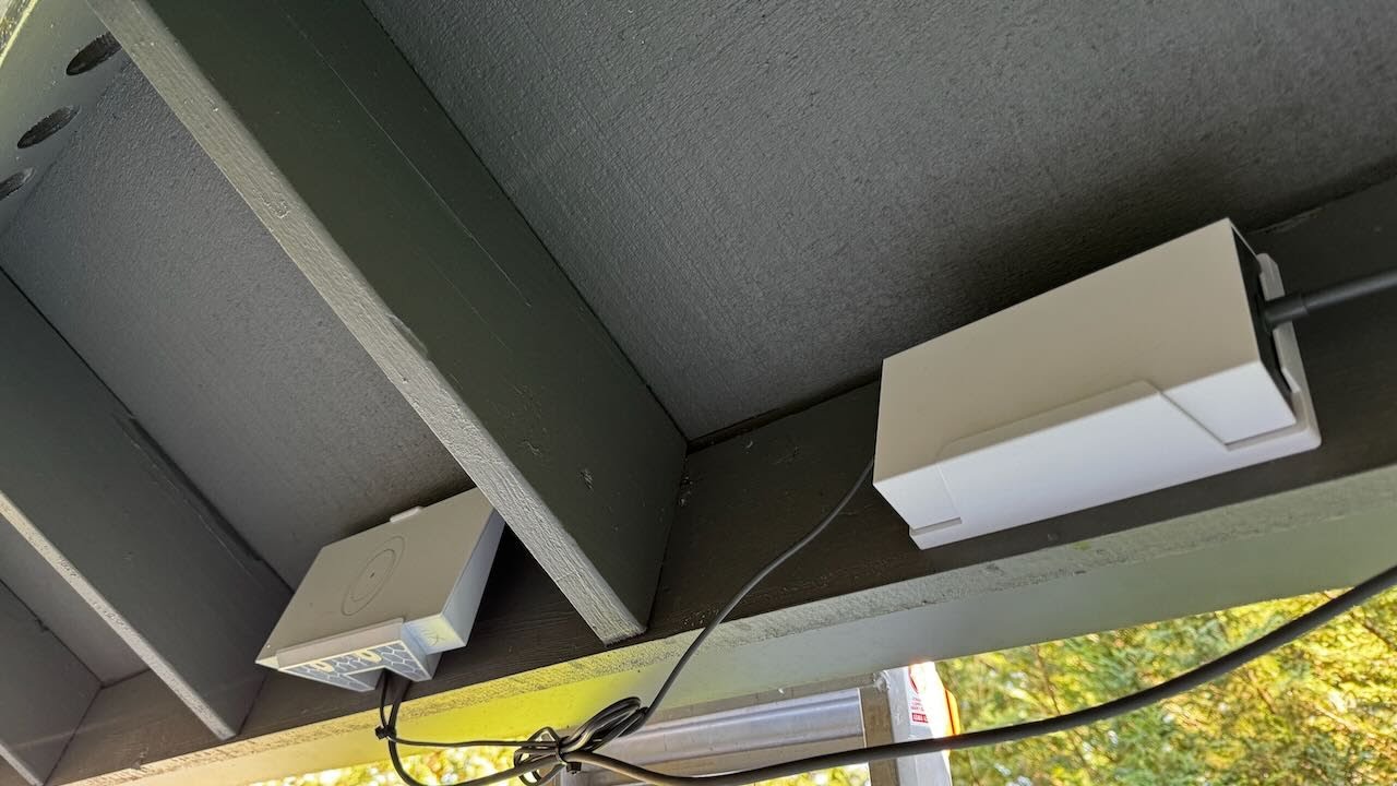 SpaceX Starlink Gen3 Standard install with router and power supply ...