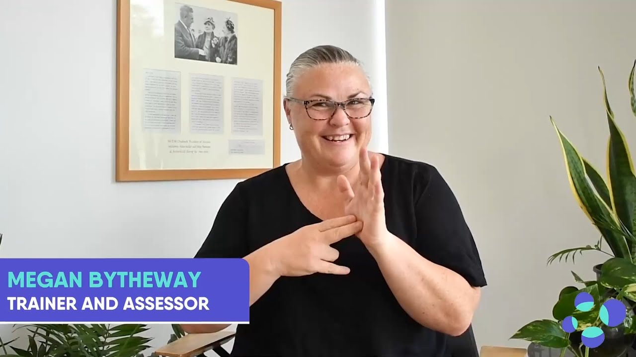 Meet Megan Bytheway | Amazing Auslan Story - YouTube