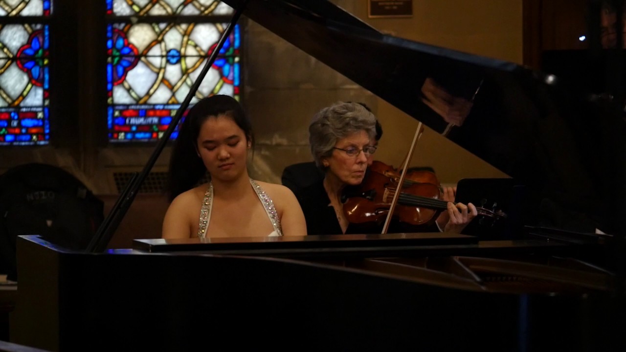 Angela Zhao - Mozart Piano Concerto No. 22 in E-flat Major (Full) - YouTube