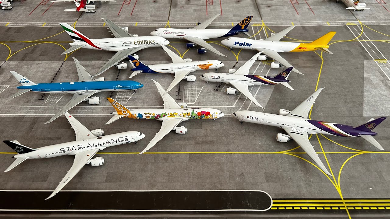 Unboxing NINE 1:400 Diecast Model Aircraft! - YouTube