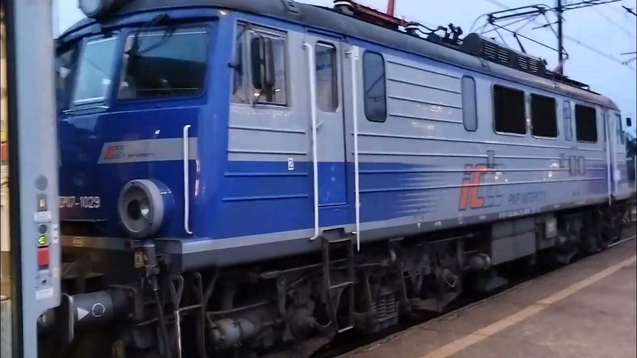 Awaria lokomotywy EP07-1029 na LK202 przed Lęborkiem - YouTube