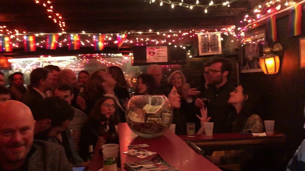 “All I Want for Christmas is You” - Matthew Bennis Live from Marie’s ...