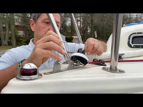 Siren 17 - Stepping the Mast and Rigging Solo