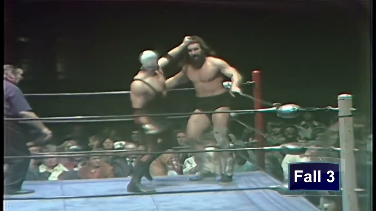 Bruiser Brody vs The Spoiler - YouTube