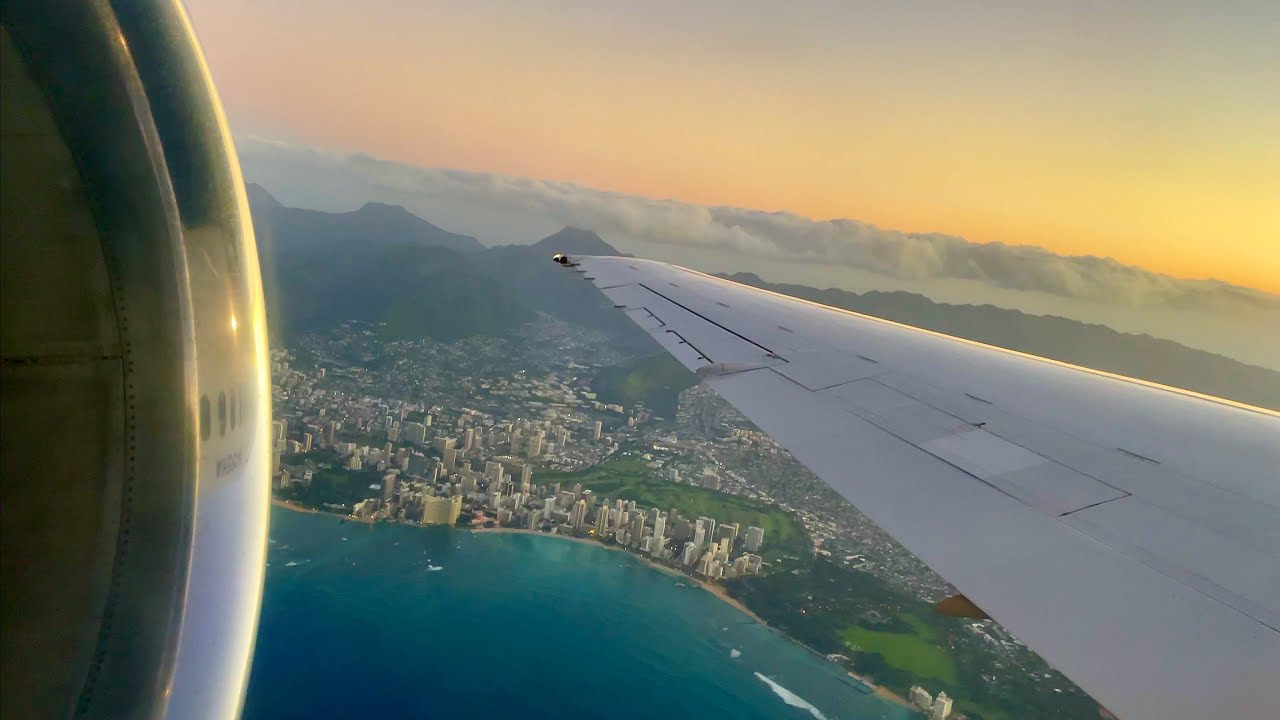 [4K] – Awesome Honolulu Sunrise Takeoff – Hawaiian – Boeing 717-200 ...