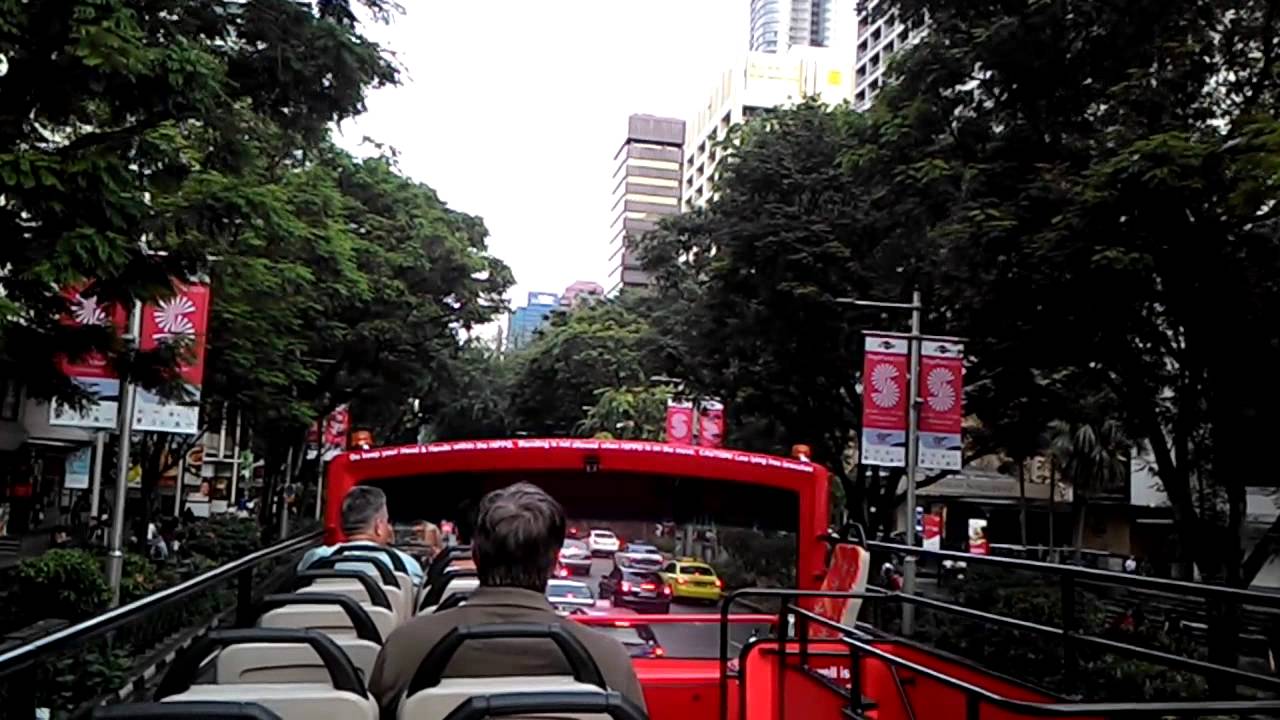 Hippo bus tour Singapore - YouTube