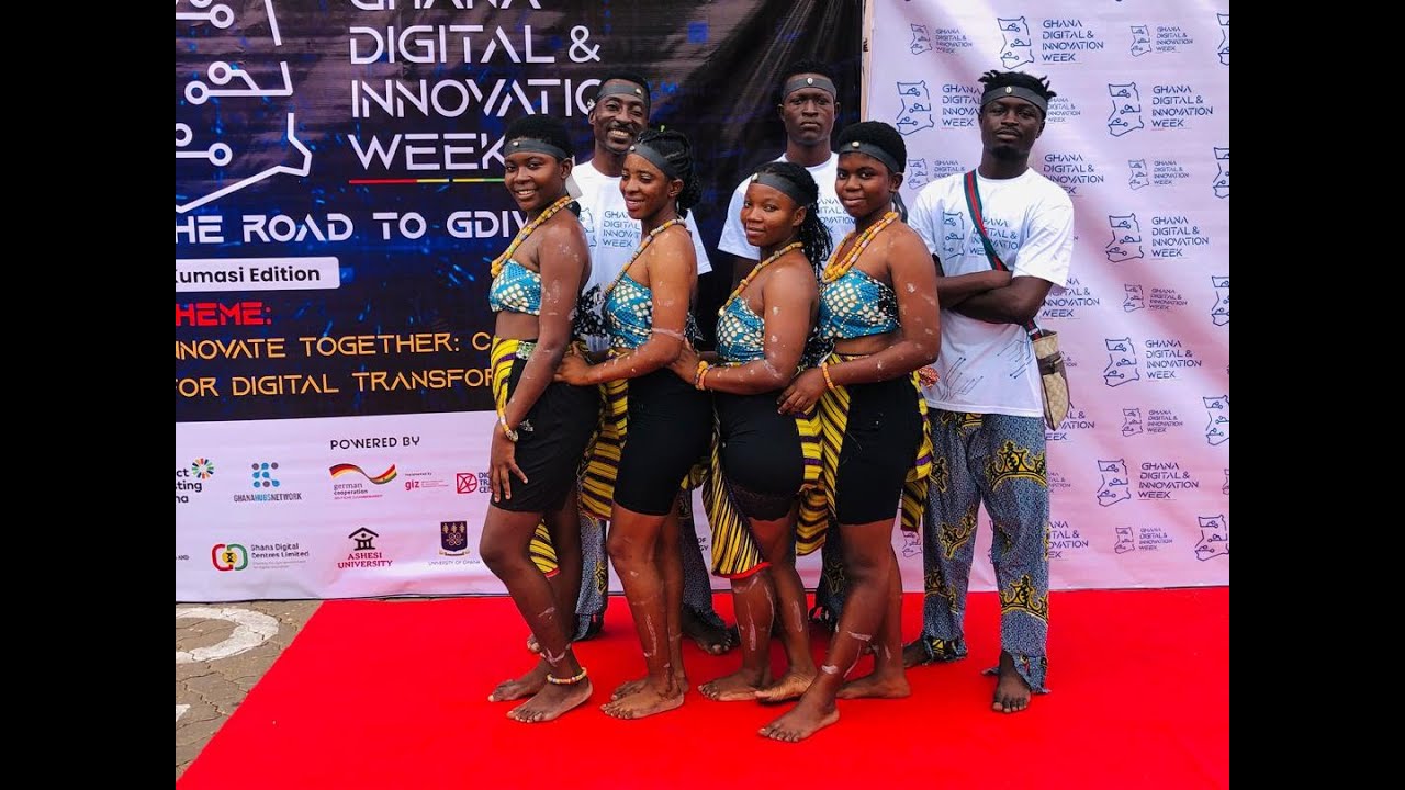 Performance of Otofo dance - YouTube