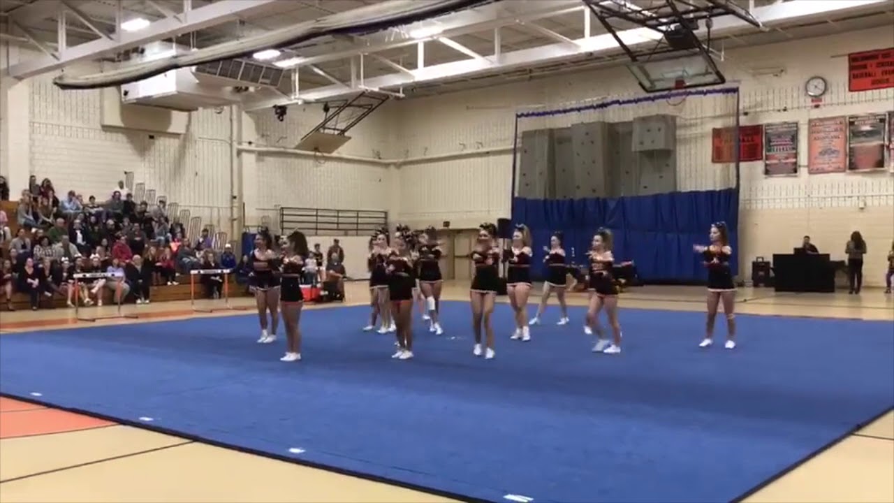 MHS VARSITY CHEERLEADING 2017 - YouTube