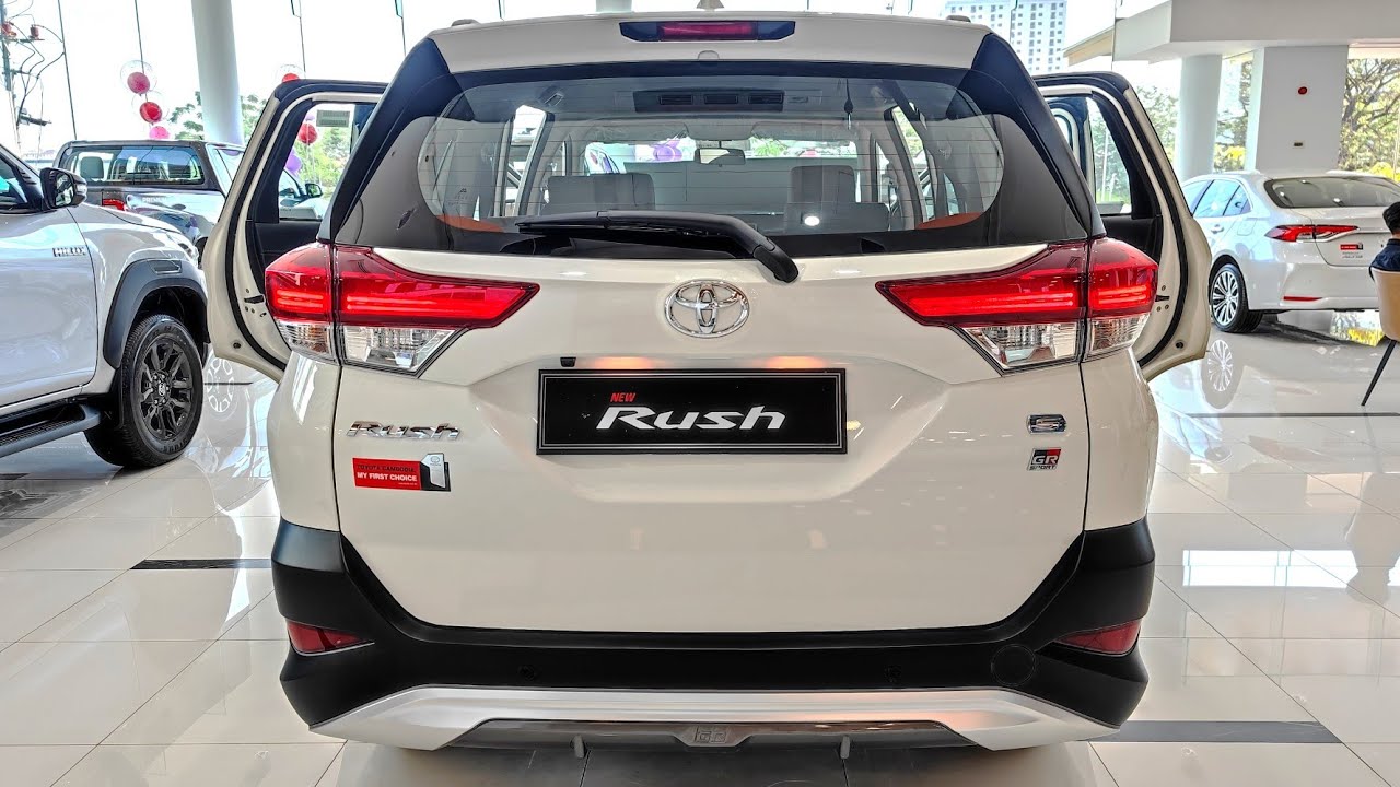 2023 Toyota Rush GR Sport 1.5L 4 Speed AT - White Color | Exterior and ...