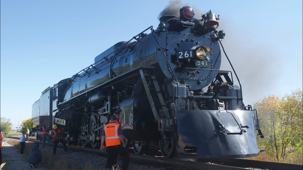 The Return of Milwaukee Road 261 - YouTube
