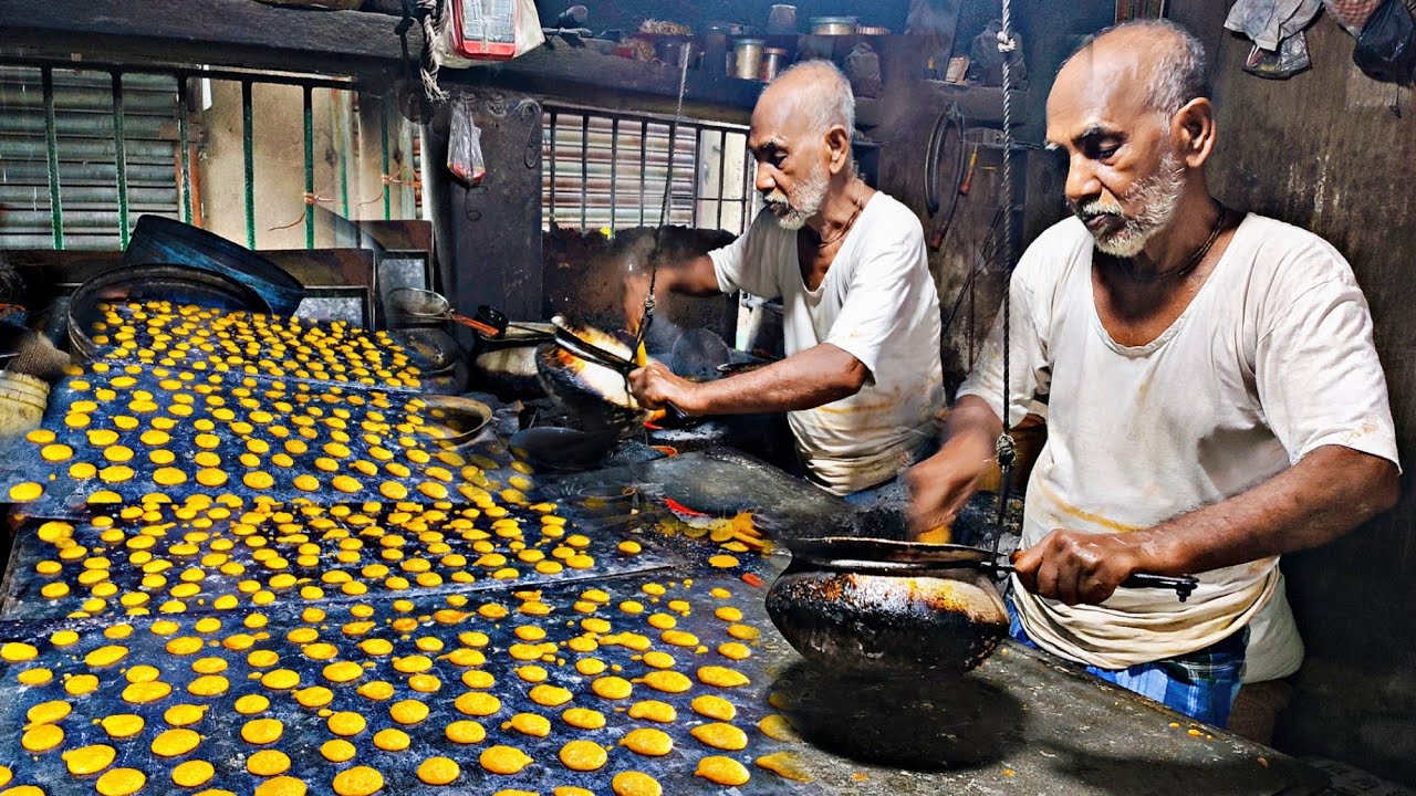 Batasa Making Process In Kolkata | How To Make Batasa | Indian Street ...