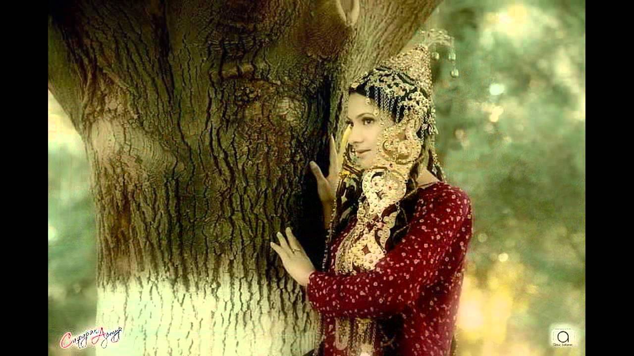 Annush Bashimow - Guncha - YouTube