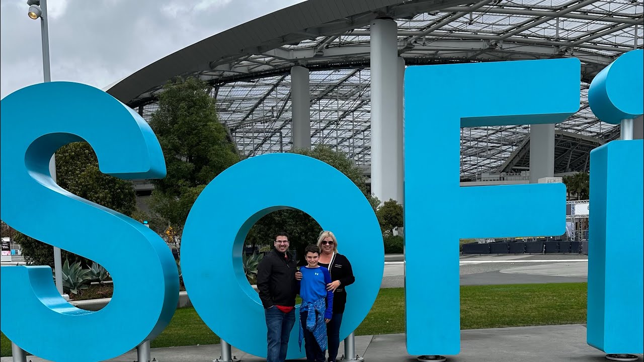 Sofi stadium tour clips - YouTube