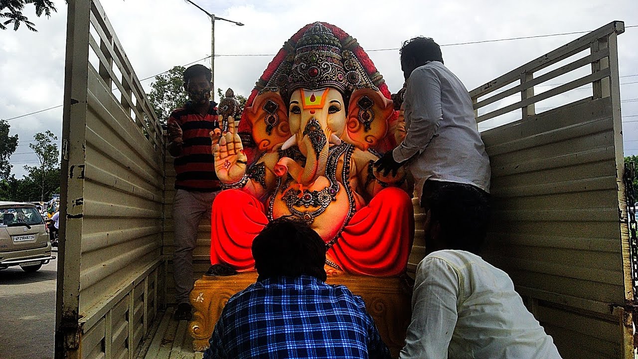 Ganesh Aagman | Dhoolpet Ganesh Industry Dhoolpet Ganesh Idols ...