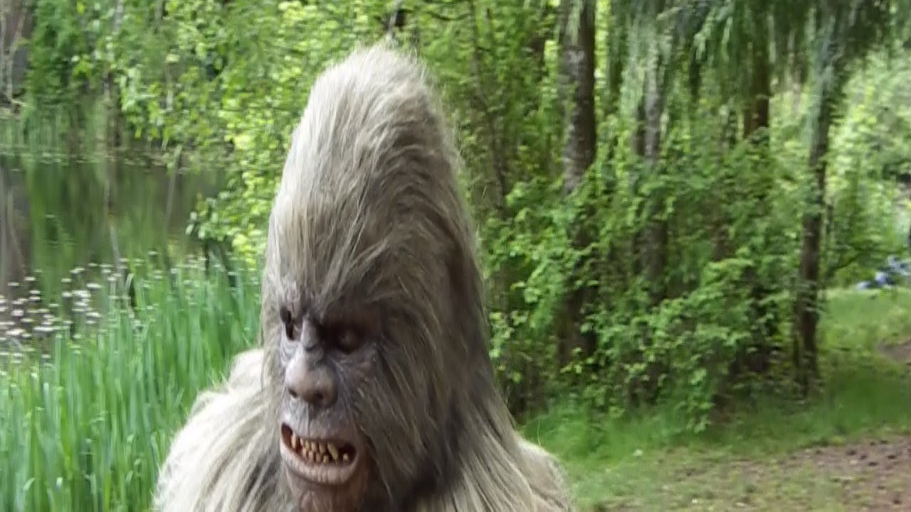 Bigfoot Giganticus Goes Fishing [ HD ] - YouTube