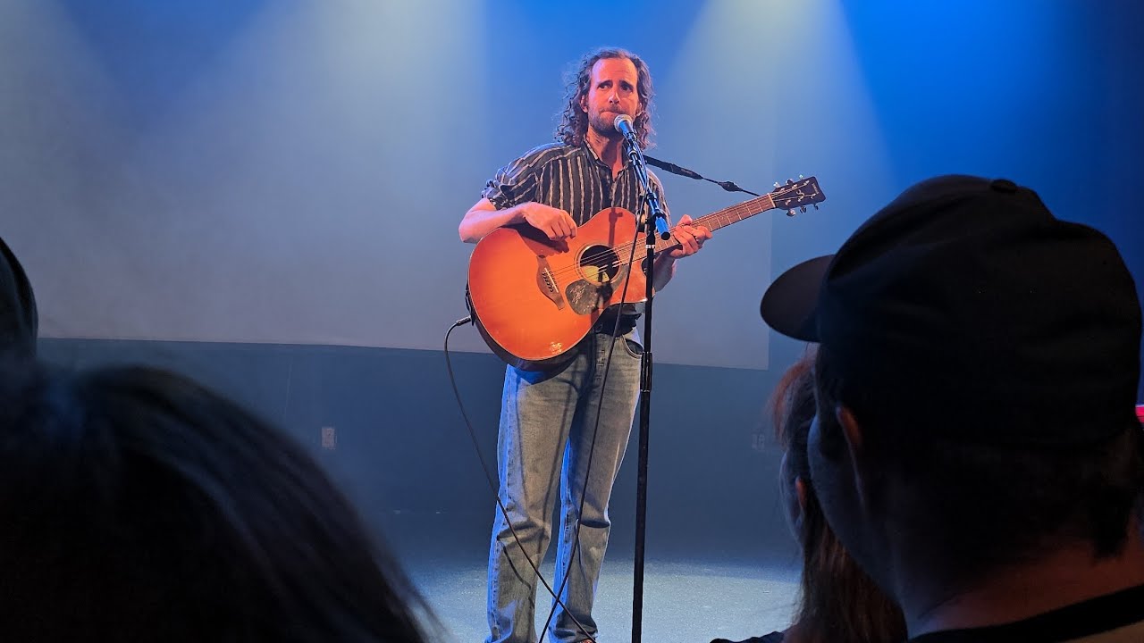 Kyle Mooney- Kyle M - Blue Car - Minneapolis MN 6/23/25 - YouTube