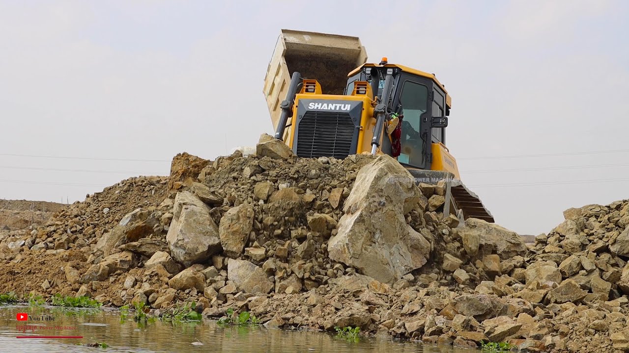 Incredible Bigger Dozer Moving Rock In Water Stronger Brand Shantui ...