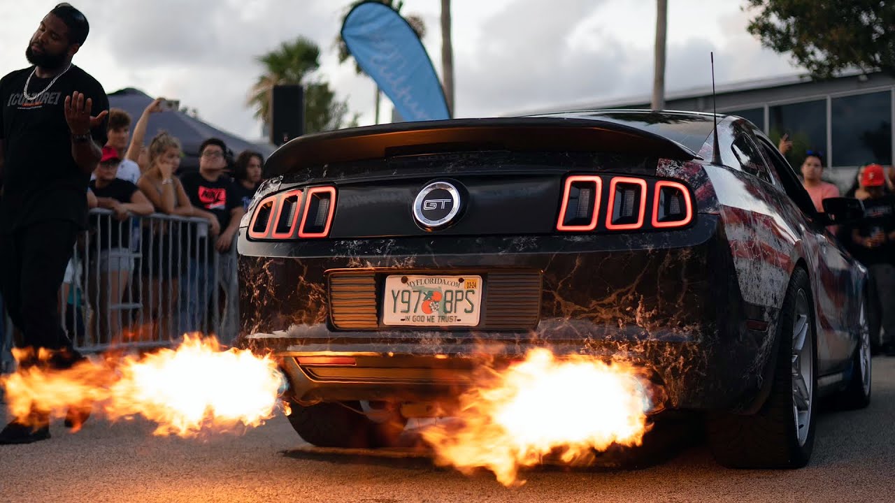 Fire Breathing Mustang TERRORIZES the Car Meet! - YouTube