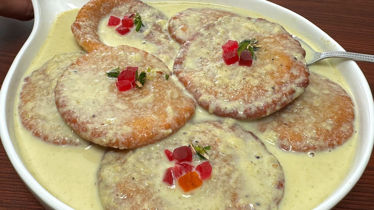 गेहूँ के आटे से बनाई लाजवाब तरीके से लजीज मिठाई जो लगे रसीली रसमलाई ...