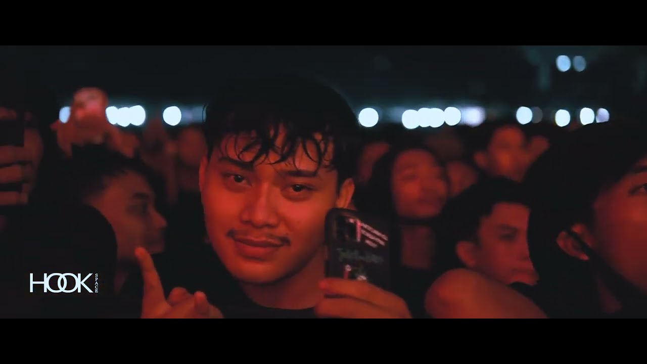 THE SIGIT - Another Day | Live at The Krawd 2022 - YouTube