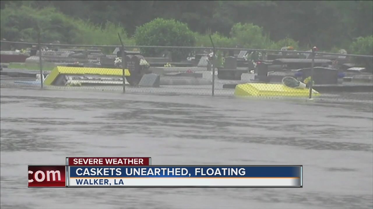 Caskets floating amidst Louisiana flood waters - YouTube