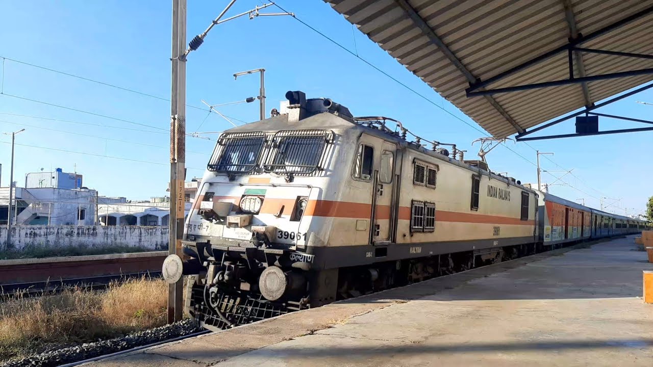 train videos indian railways | kerala express 2ac coah | 12626 kerala ...