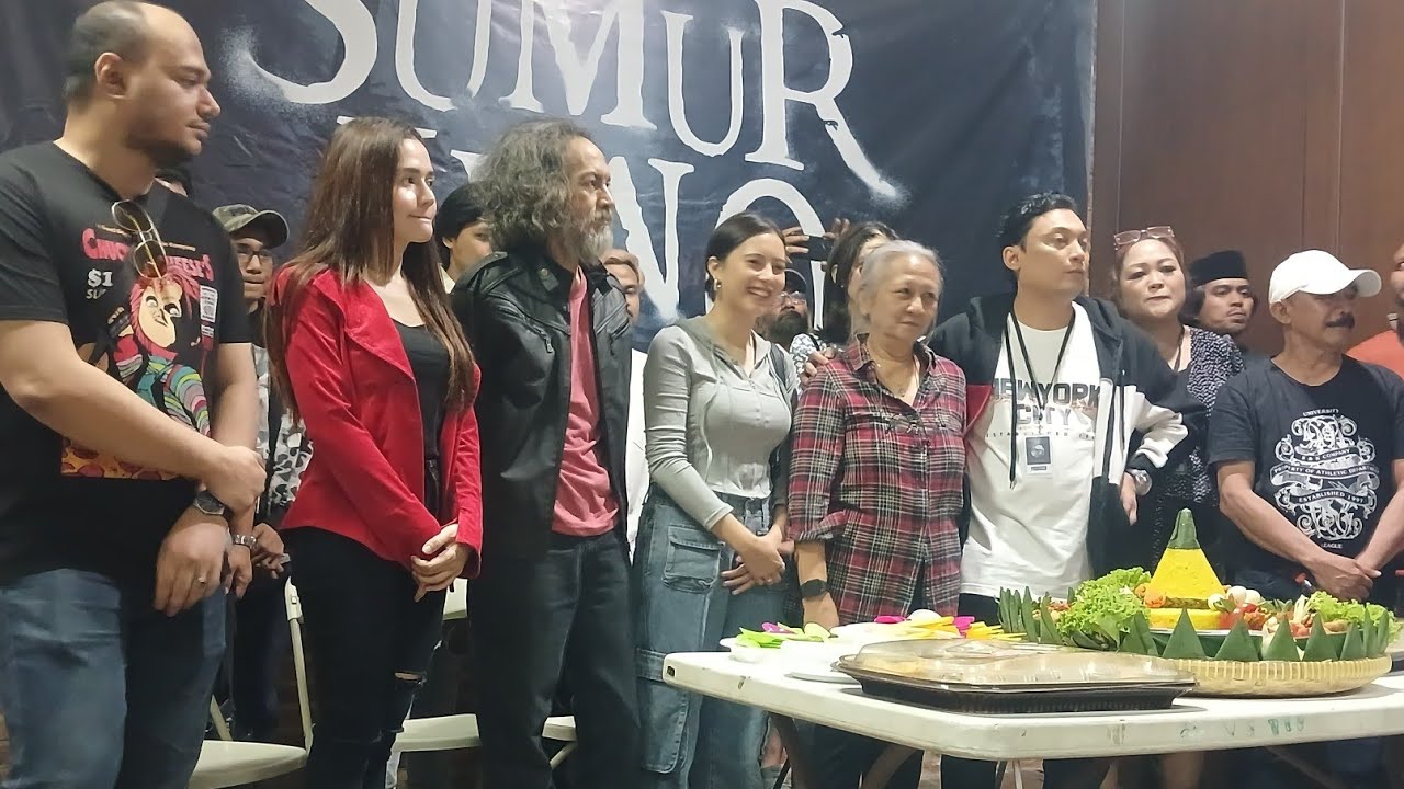 LIVE!! PRESS CONFERENCE SYUKURAN SEBELUM MEMULAI SYUTING FILM SUMUR ...