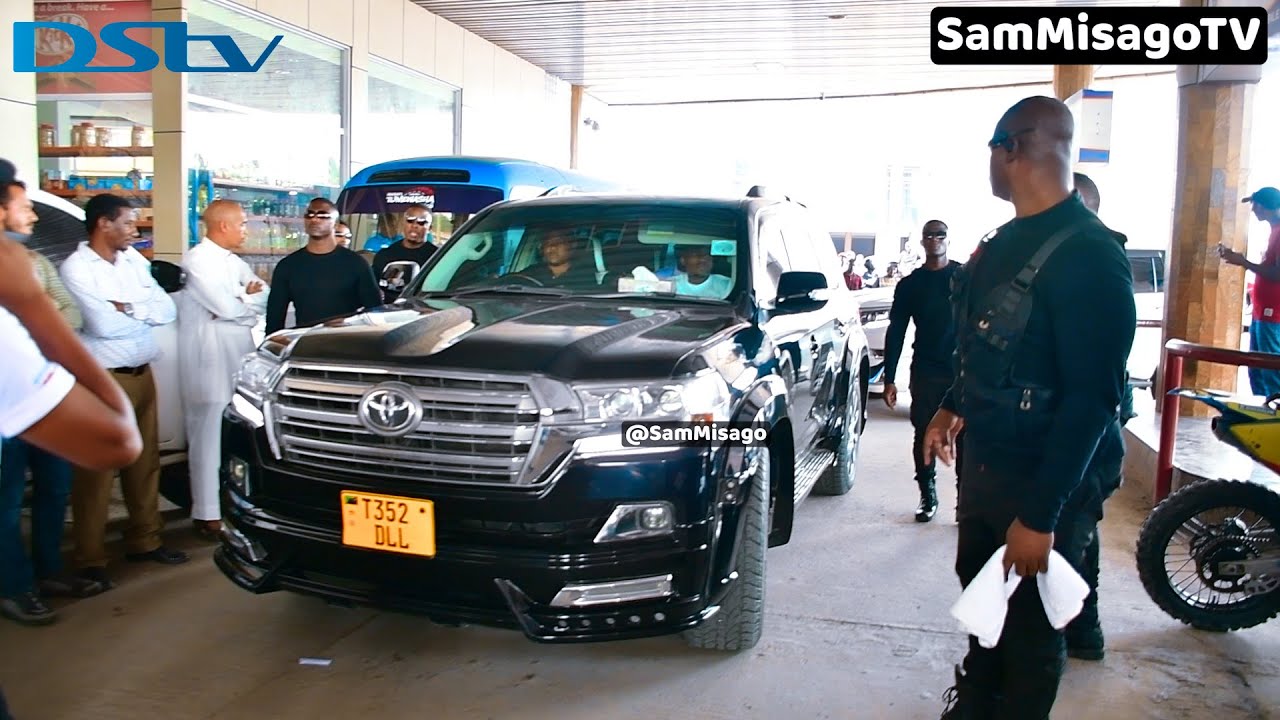 DIAMOND AKANYAGA KANYAGA SINZA , ZUCHU AWALAMBISHA SUKARI ,BABA LEVO ...