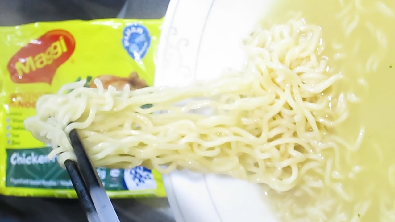 No.6600 Maggi (Fiji) 2 Minute Noodles Chicken Flavour - YouTube