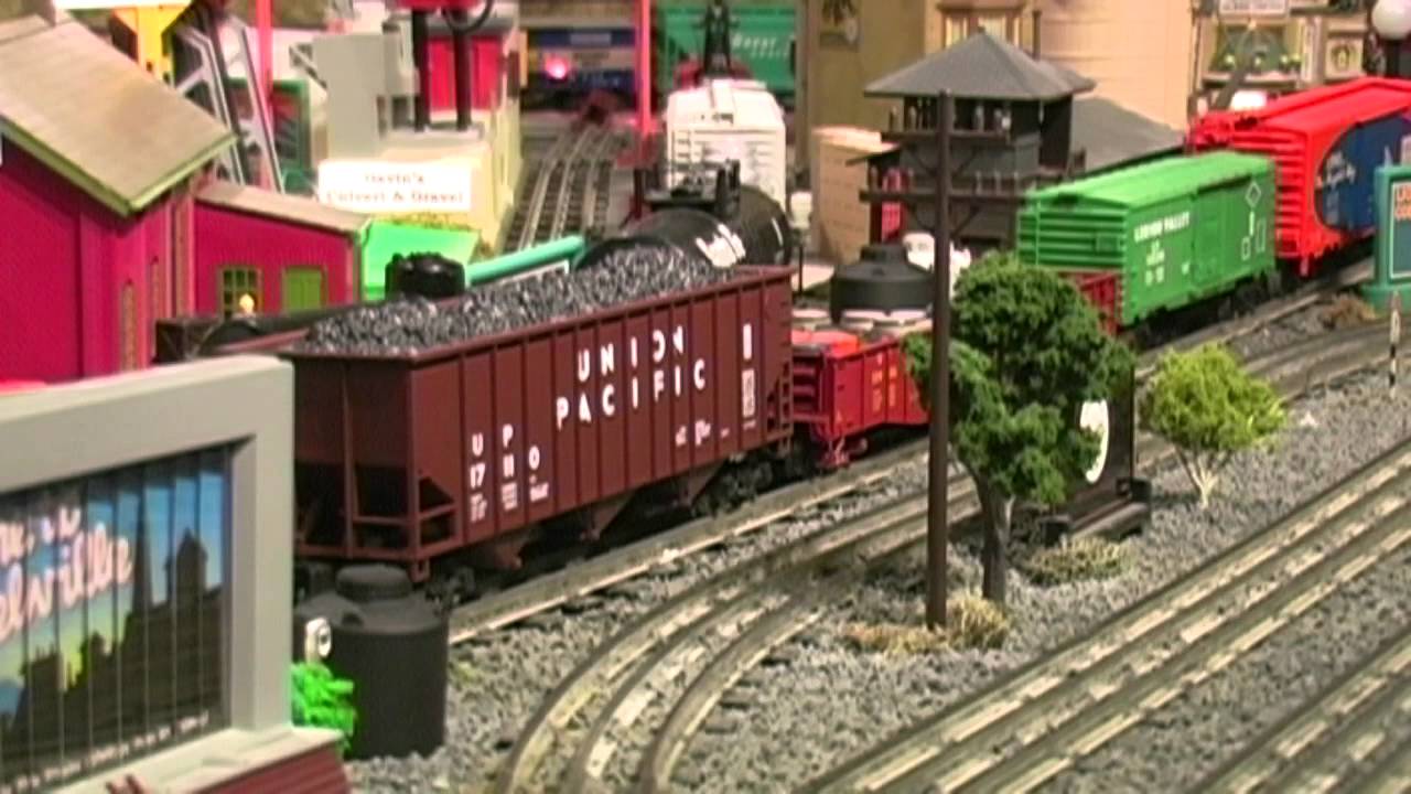 Papa T's Train Room - YouTube
