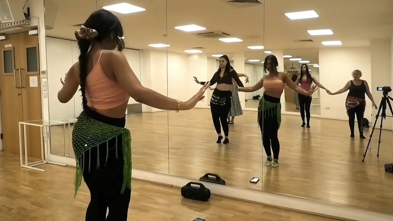 Beraha Ya Sheekha Bahaa Sultan Belly Dance Simple Belly Dance