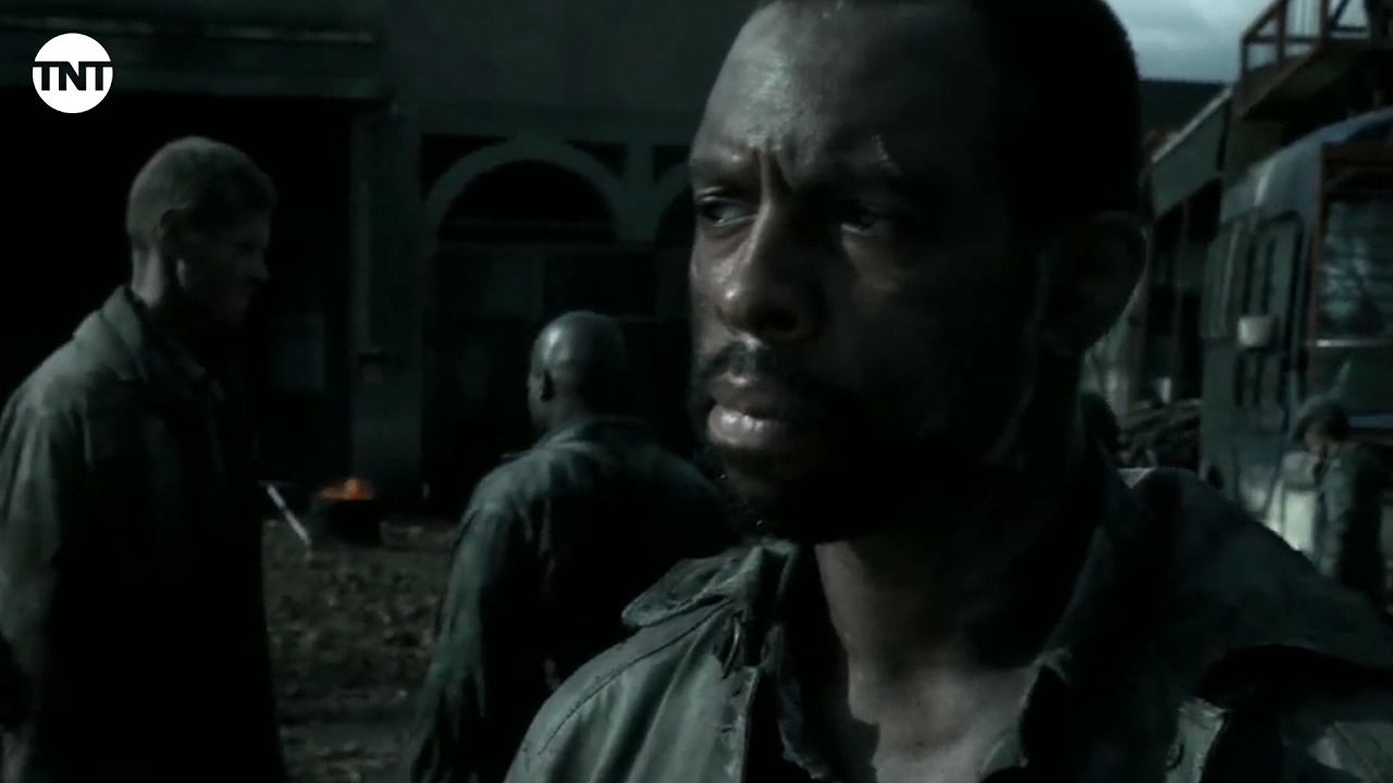 Ghost in the Machine - Fight | Falling Skies | TNT - YouTube