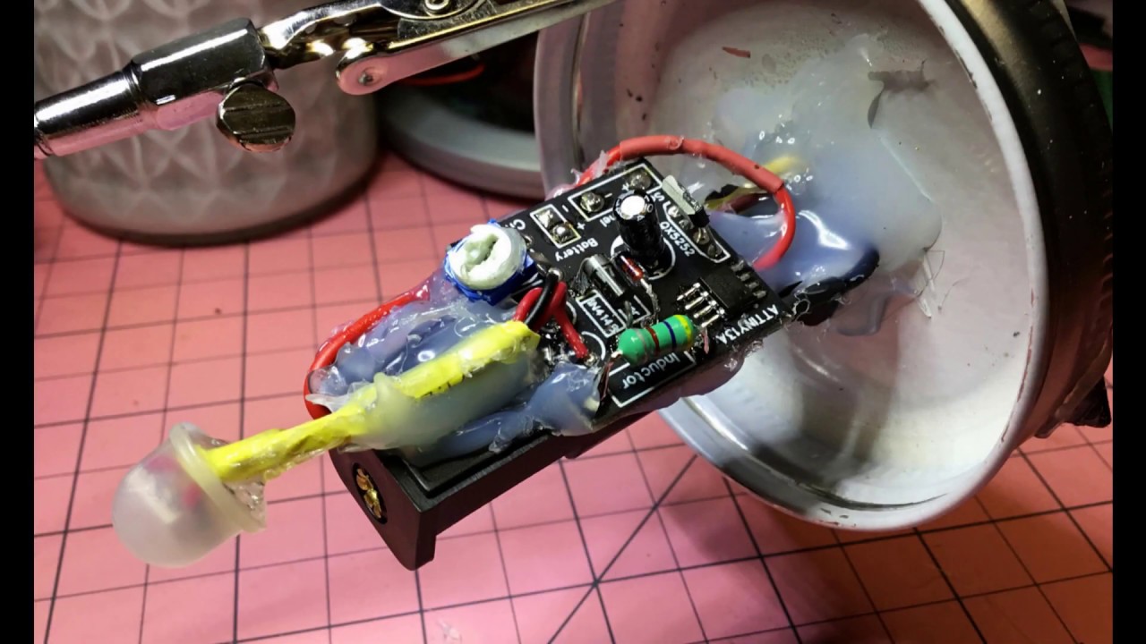 QX5252 solar light now more efficient - YouTube