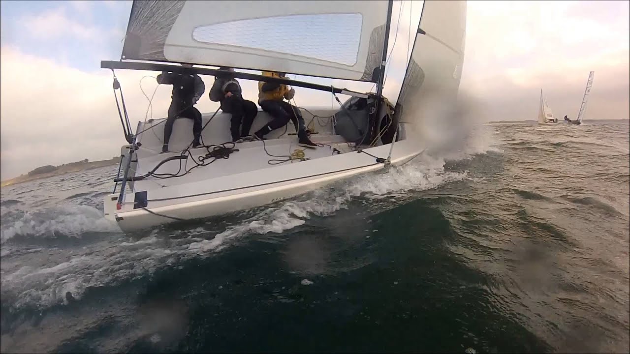 Premier entraînement Open 5.70 - Crouesty - YouTube