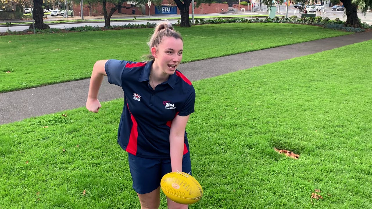 Handballing Session - YouTube