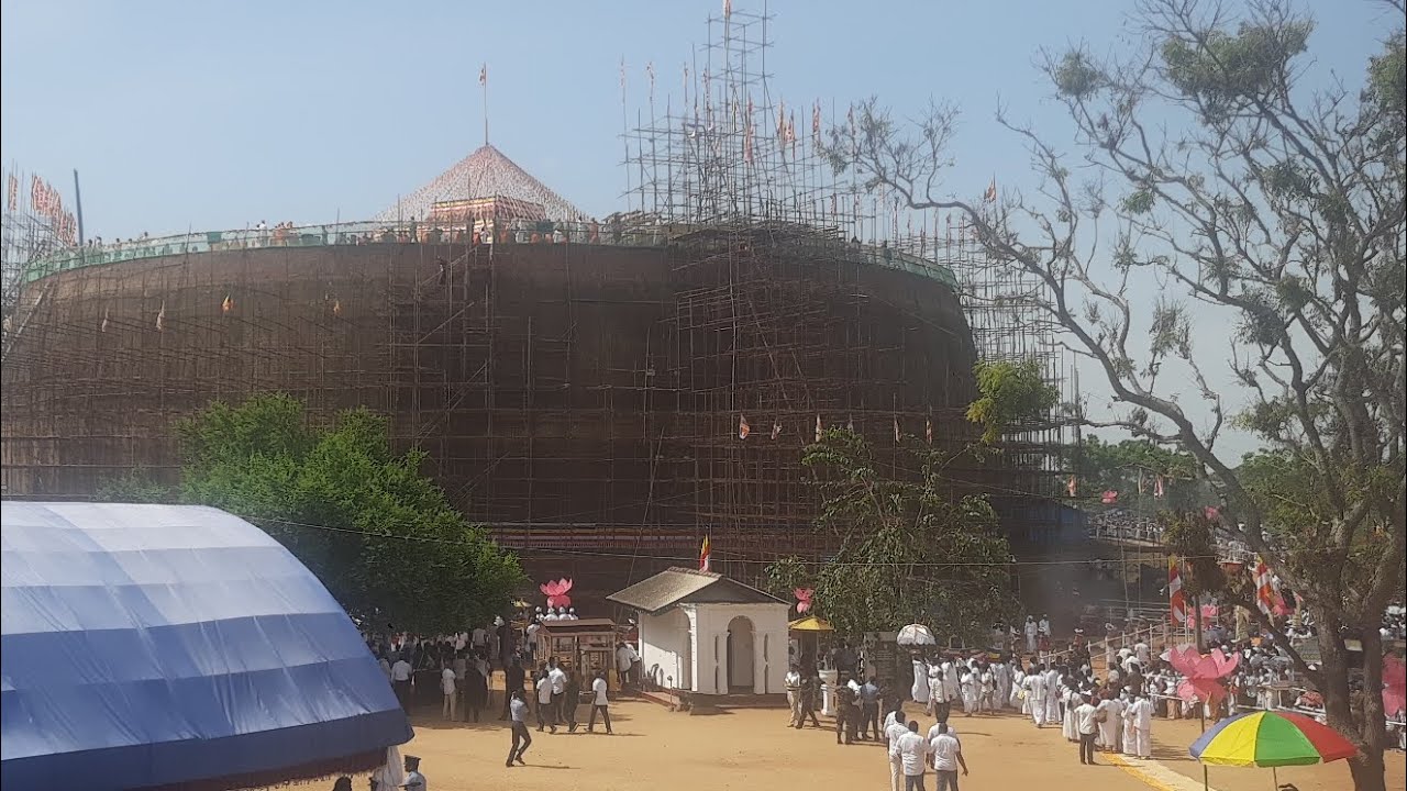 Deegawapi Rajamaha viharaye ධාතුන් වහන්සේ තැම්පත් කිරීමේ මහෝත්සව - YouTube