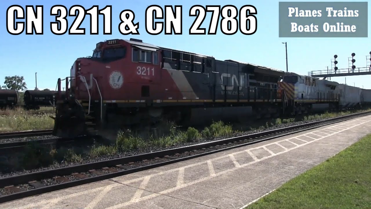 CN 3211 & CN 2786 Locomotives Manifest Train Strathroy Sub Sarnia - YouTube