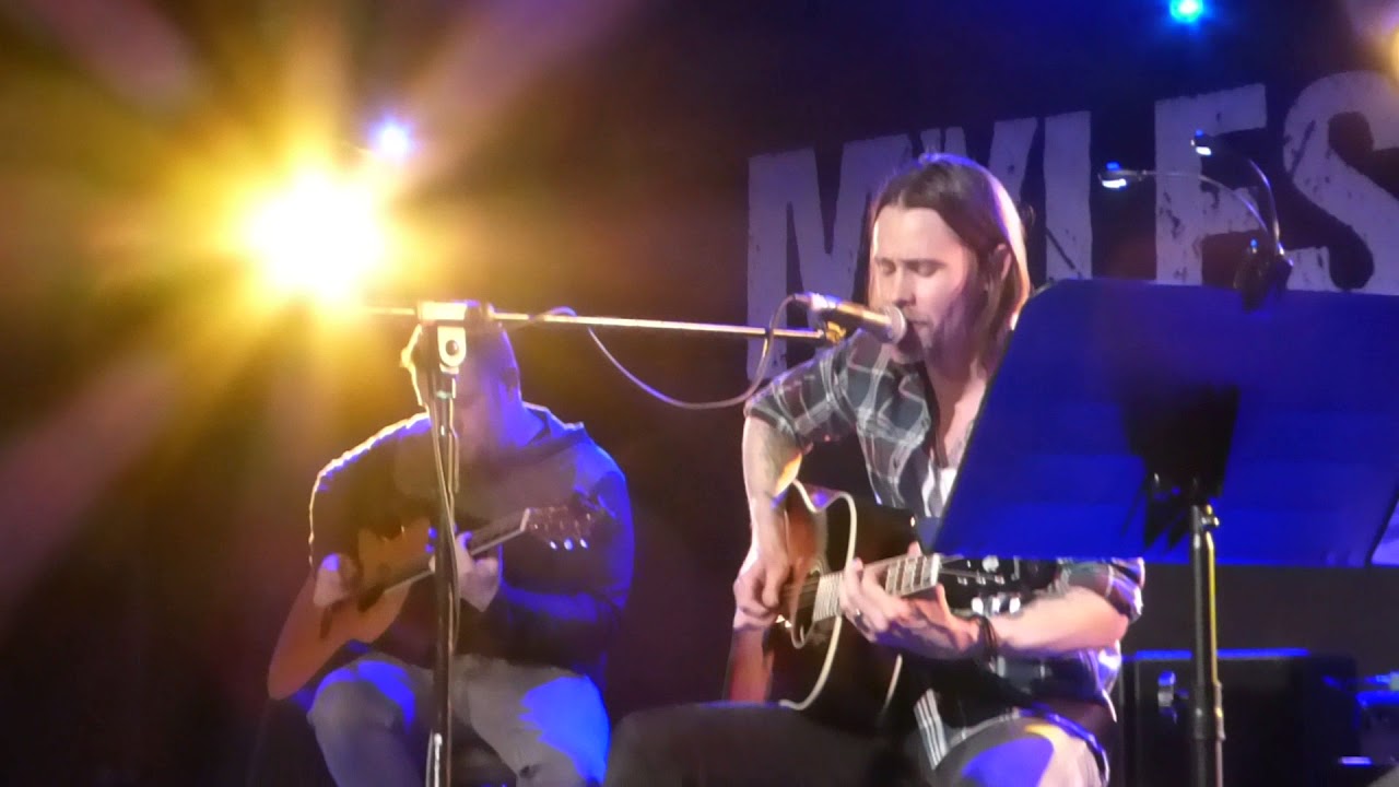 Haunted By Design - Myles Kennedy & Tim Tournier @ O2 Institute 2 ...