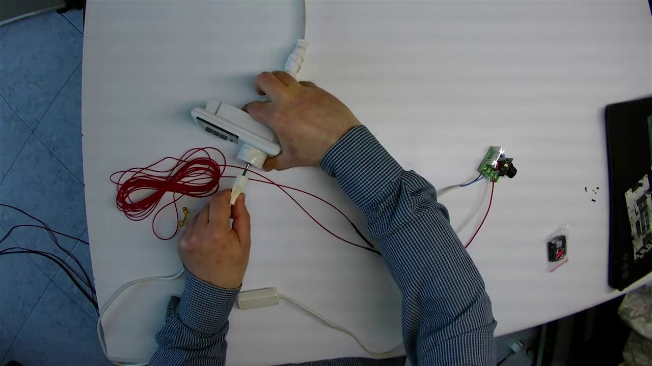 Utilizziamo i cavi in fibra di carbonio per realizzare sistemi ...