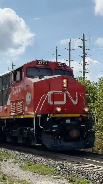 Awesome K3LA Horn On CN 3377 #railway #railfaning #canadiannationalrailway #cnrailway #cntrain ...