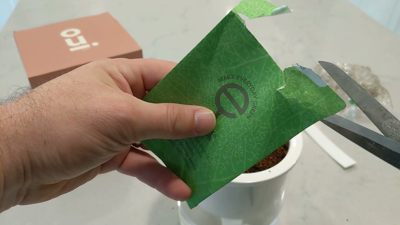 Unboxing of the eco-culture OUI Hydro Grow Kit - Poppy (GMO-free ...