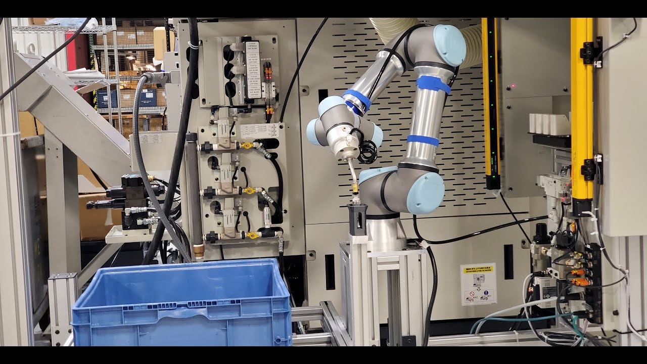 Feed with Speed: UR Robot and 3D Vision Technology Incorporated with ...