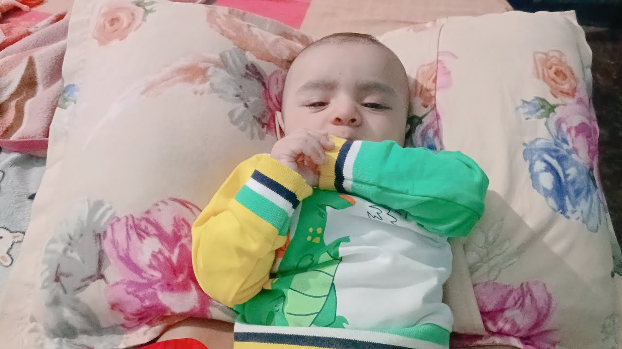 Cute Baby Ka Birth Ka 5 Month Complete Day🎂 - YouTube