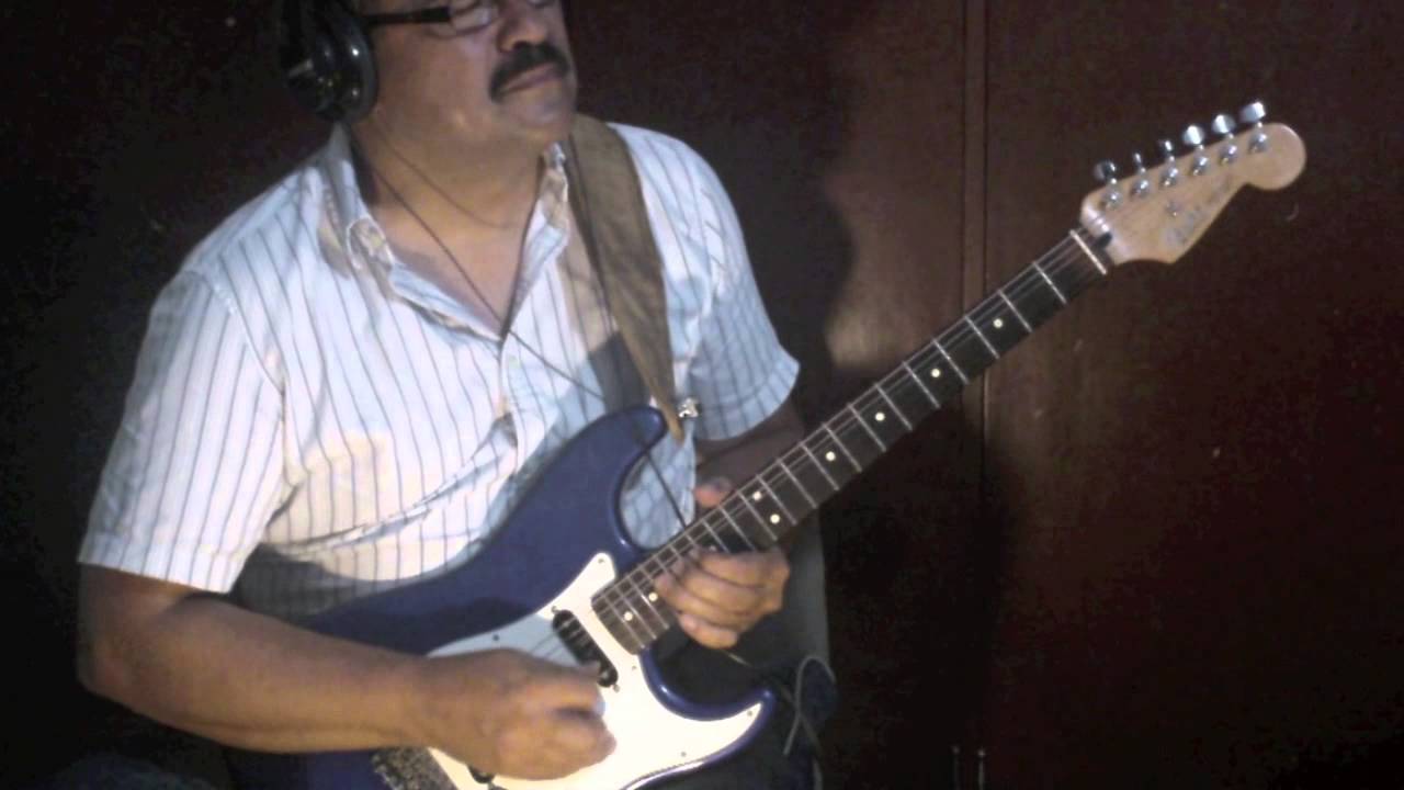El Vuelo del Angel - Javier Batiz - guitar cover piri - YouTube