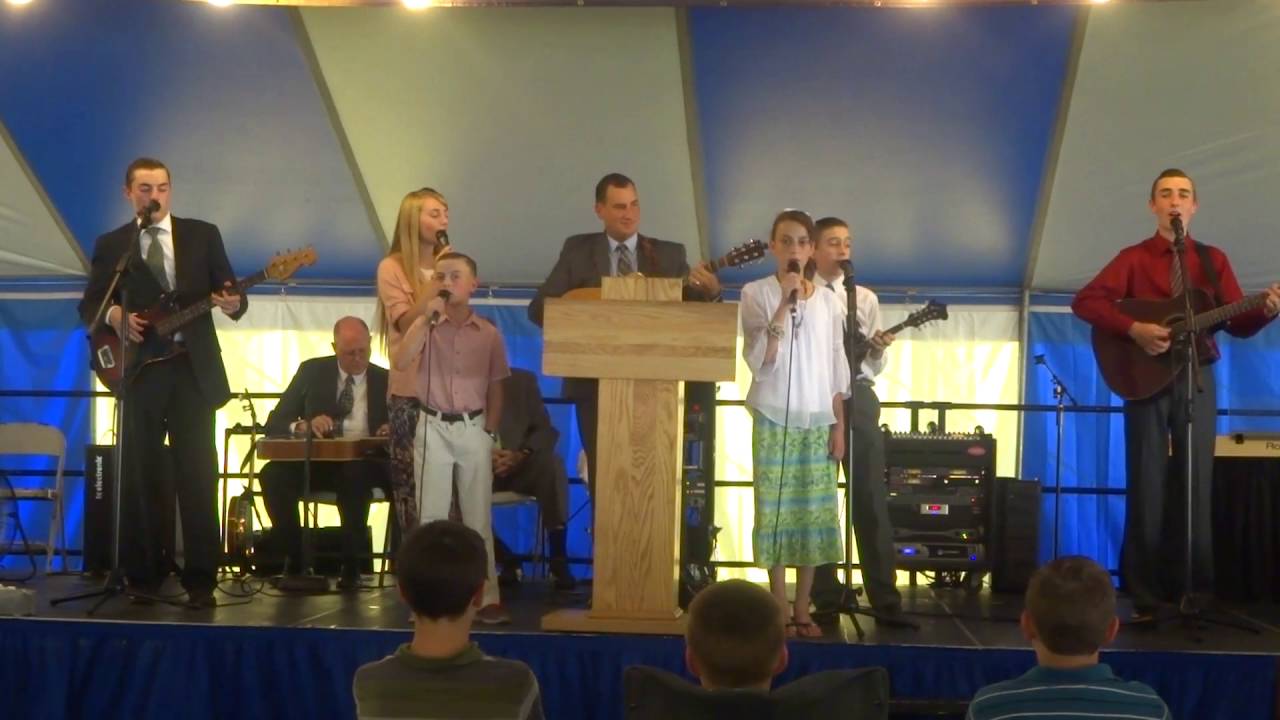 Jason Kendrick Family at Tent Revival 2016 - YouTube