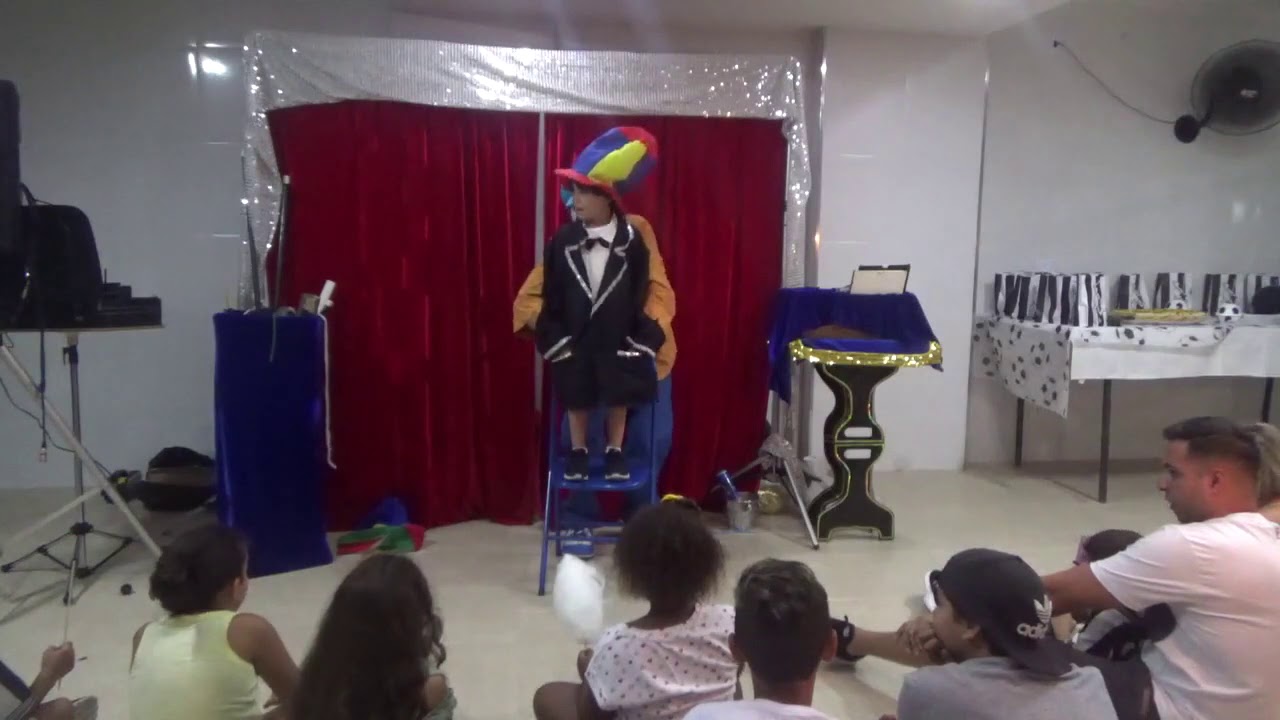 Palhaço Rio de janeiro Janitto o Palhaço que faz mágicas 21981605051 ...
