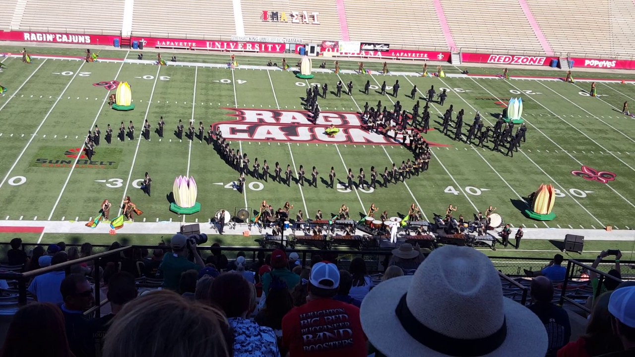 Central Lafourche's Lancers Band - YouTube