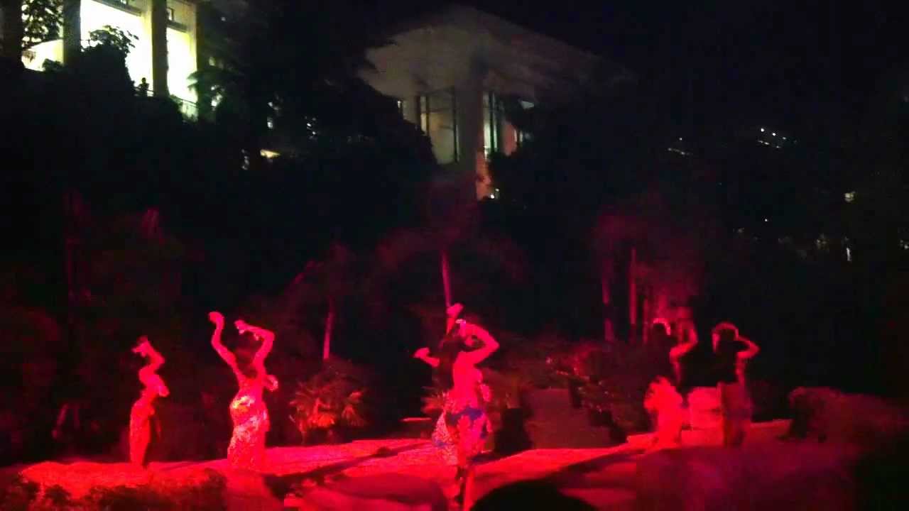 Guam: Pacific Island Club (Dinner Show) - YouTube
