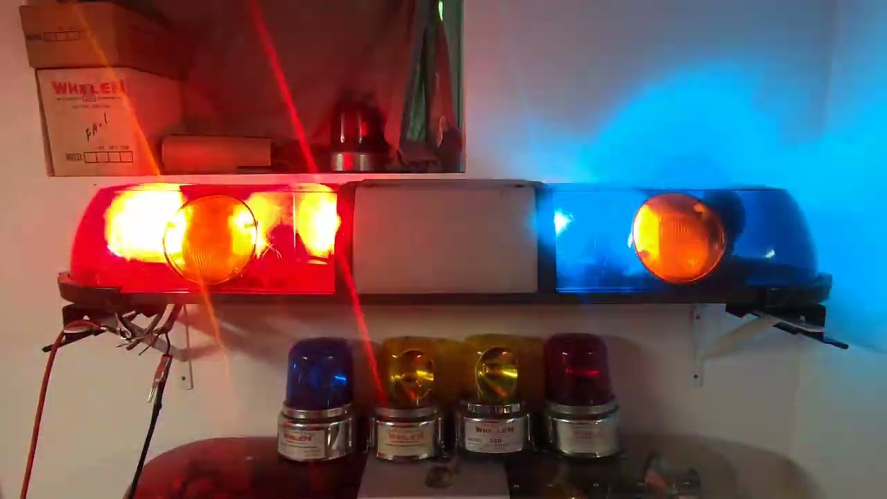 Whelen 80h lightbar with rear PAR 36 strobes. - YouTube