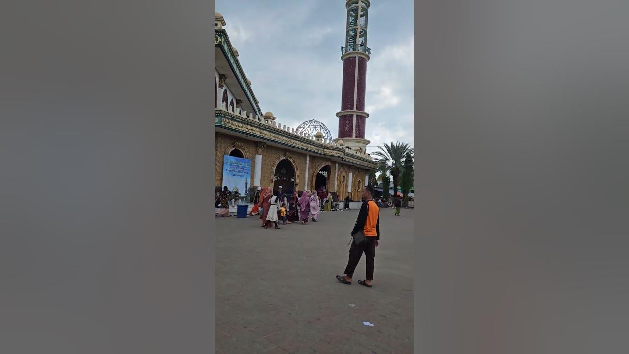 Masjid Pesarean Syaikhona Moch Kholil Bangkalan#Prast99 - YouTube